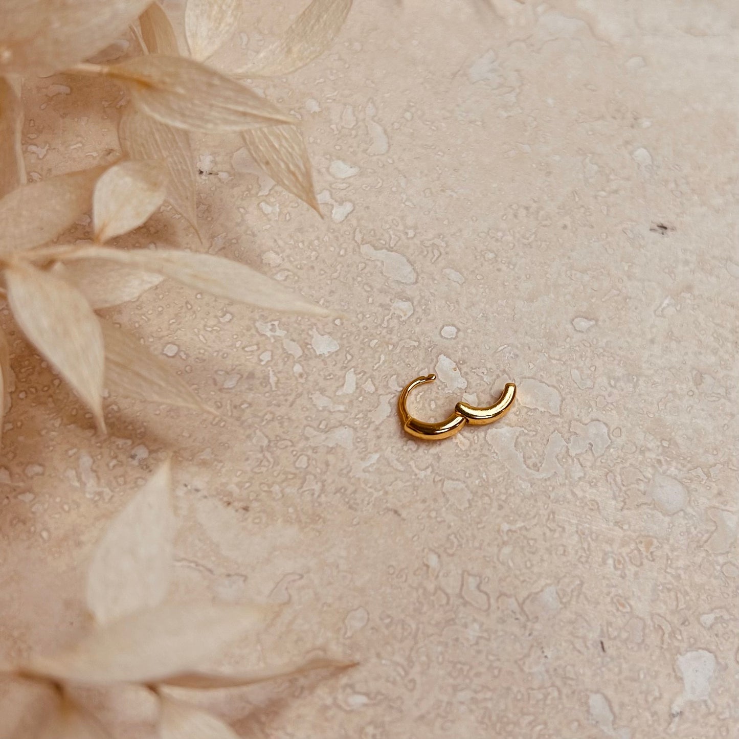 Micro Helix Hoop – Little Nell Jewellery