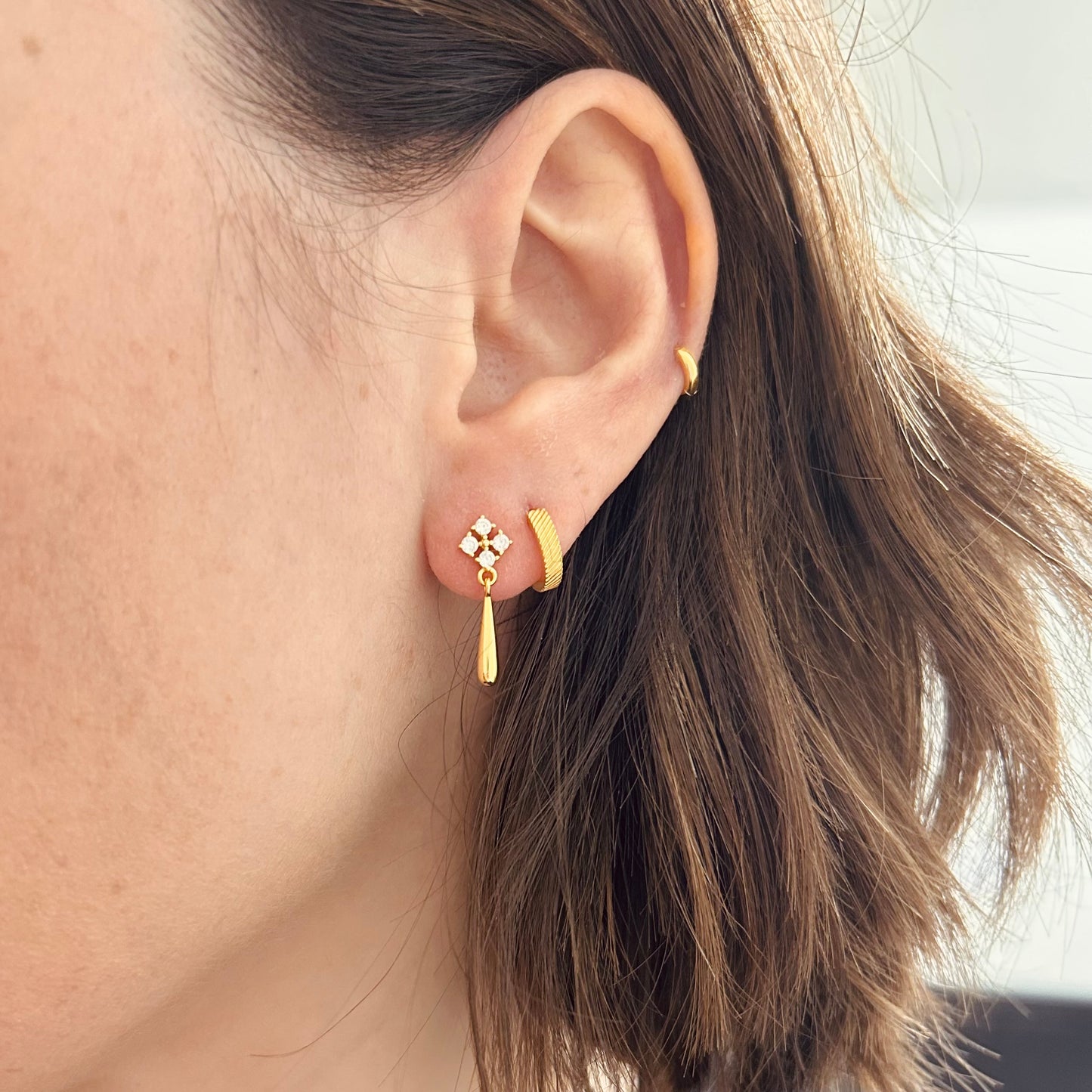Gold Micro Helix Hoop – Little Nell Jewellery